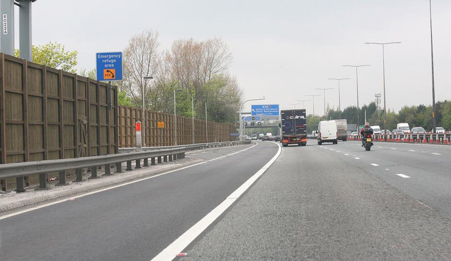 How to Use Smart Motorways - 4 Features Drivers Should Know